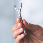 Introducing friendly floss - the reusable flossing tool